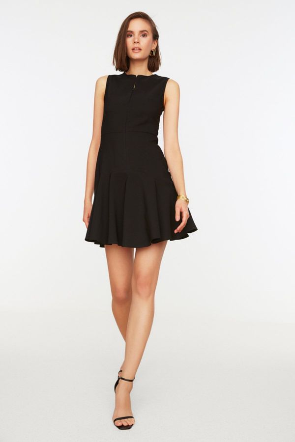 ŽENSKA HALJINA TRENDYOL ZIPPER DETAILED