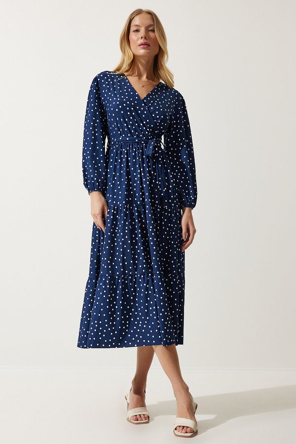 HAPPINESS İSTANBUL WOMEN'S NAVY BLUE WRAPOVER NECK POLKA DOT KNITTED DRESS