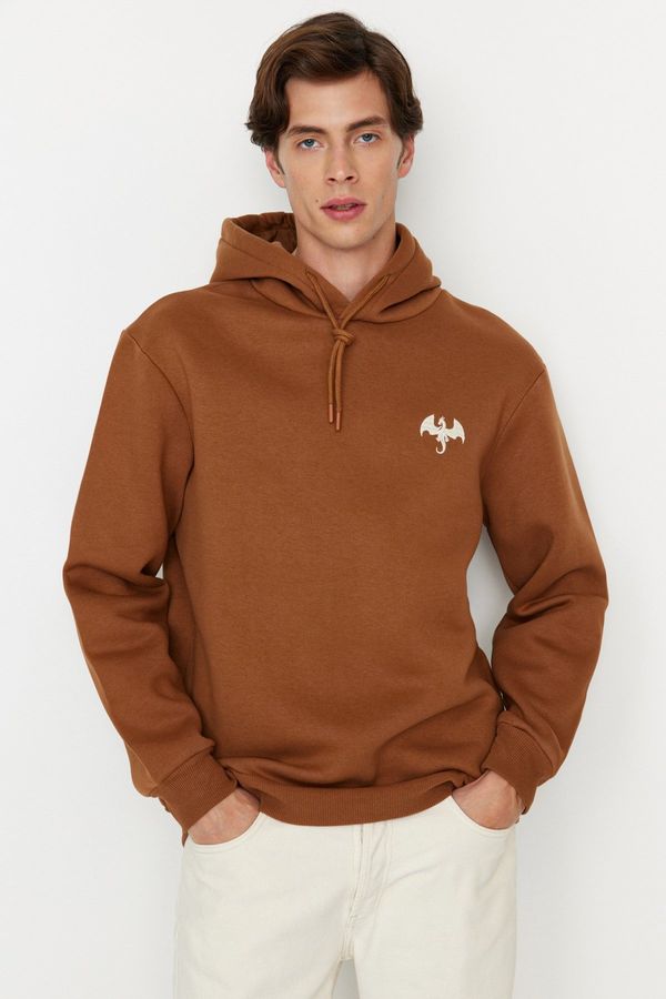 TRENDYOL BROWN MEN'S REGULAR/NORMAL CUT ANIMAL EMBROIDERY FLEECE INSIDE SWEATSHIRT