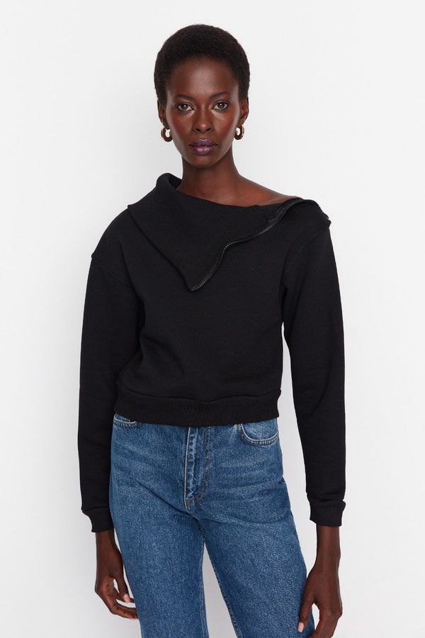 TRENDYOL BLACK COLLAR WITH RIB AND ZIPPER DETAIL, FLEECE INSIDE, KNITTED SWEATSHIRT