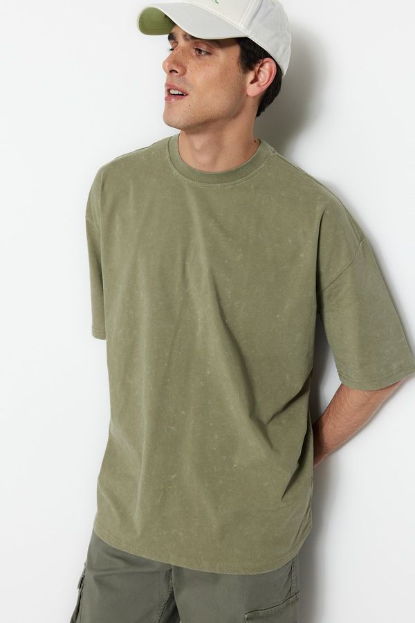 TRENDYOL BASIC OVERSIZE/WIDE-FIT SHORT SLEEVE WEAR/FADED EFFECT 1 COTTON T-SHIRT