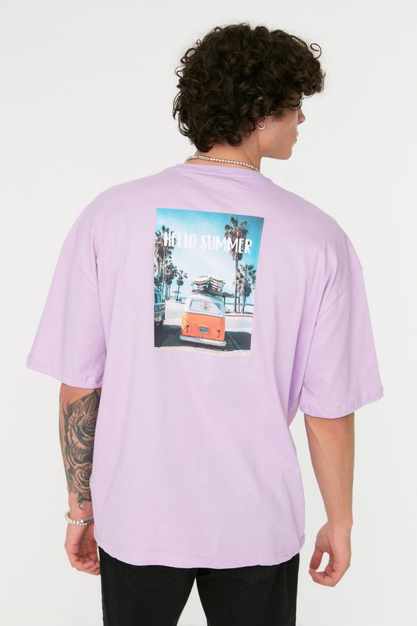 TRENDYOL LILAC OVERSIZE/WIDE CUT CREW NECK SHORT SLEEVE PHOTO PRINTED 100% COTTON T-SHIRT