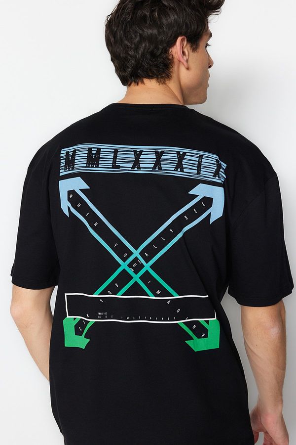 TRENDYOL BLACK RELAXED/COMFORTABLE CUT BACK PRINTED 100% COTTON T-SHIRT