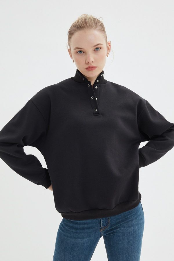 TRENDYOL BLACK BASIC STAND UP COLLAR ZIPPERED RACK KNITTED SWEATSHIRT