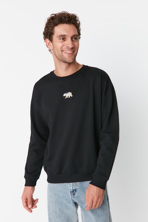 TRENDYOL BLACK OVERSIZE/WIDE CUT FIT ANIMAL EMBROIDERY FLEECE INSIDE SWEATSHIRT