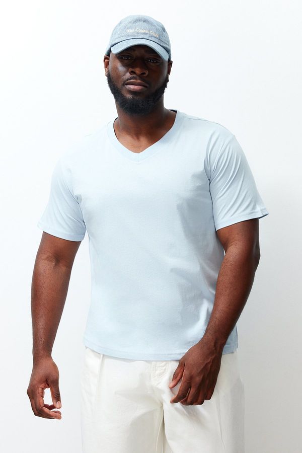 TRENDYOL PLUS SIZE LIGHT BLUE SLIM/NARROW CUT V-NECK 100% COTTON COMFORTABLE T-SHIRT
