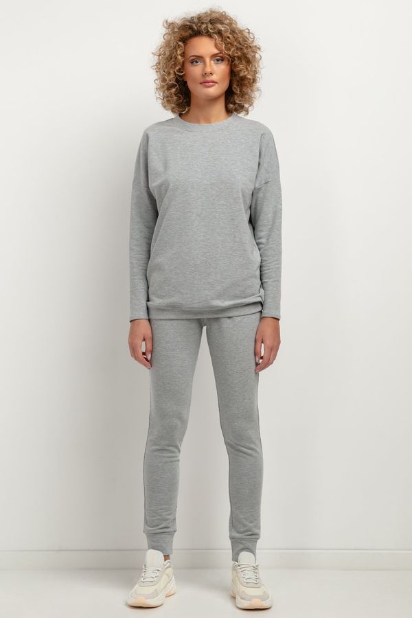 TESSITA WOMAN'S SWEATSHIRT T381 2