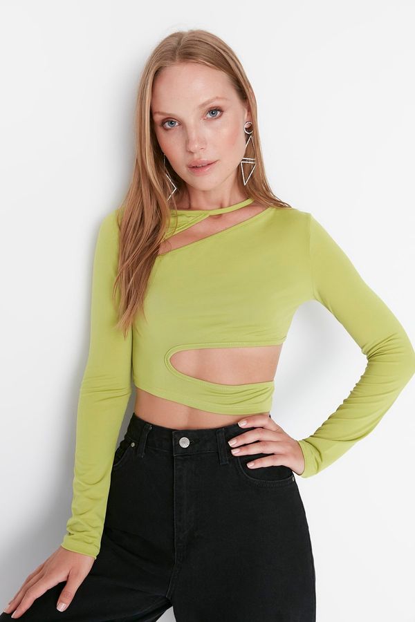 ŽENSKI CROP TOP TRENDYOL CUT-OUT