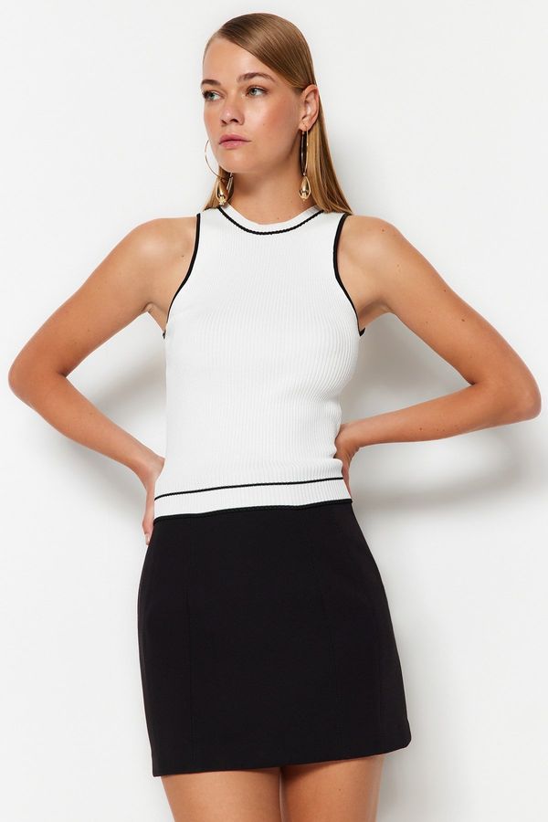 TRENDYOL WHITE BASIC COLOR BLOCKED KNITWEAR BLOUSE
