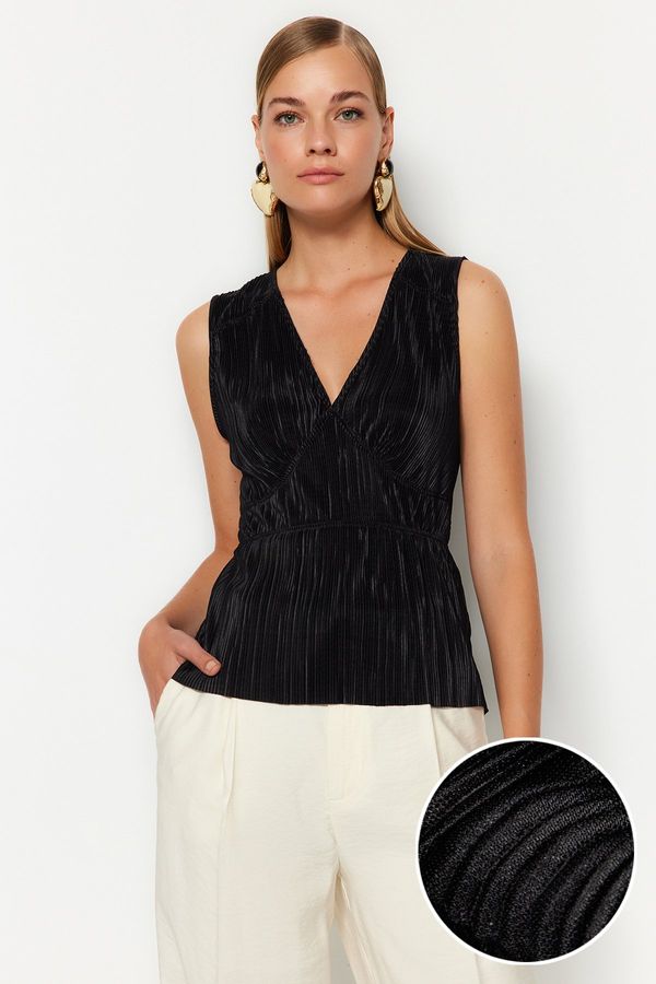 TRENDYOL BLACK PREMIUM PLEATED V NECK KNITTED BLOUSE