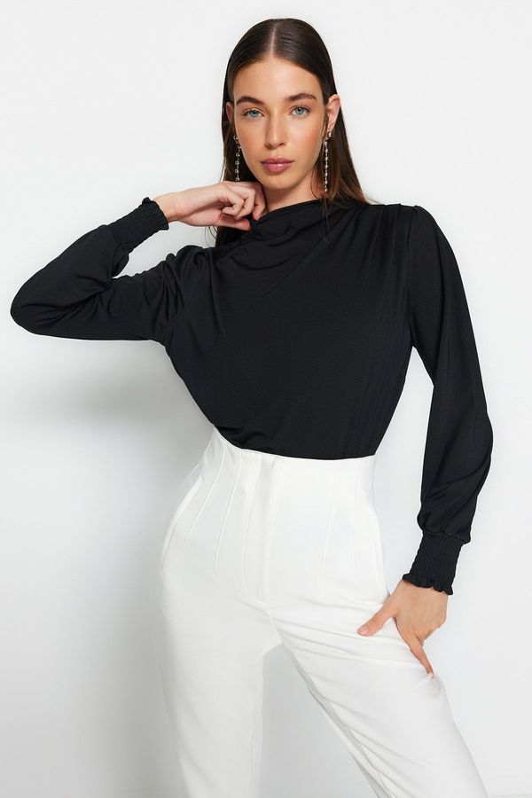TRENDYOL BLACK STAND-UP COLLAR REGULAR FIT GIPE DETAIL FLEXIBLE KNITTED BLOUSE