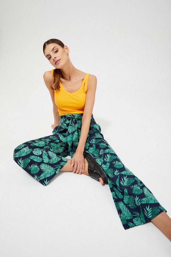 Ženske pantalone Moodo Floral