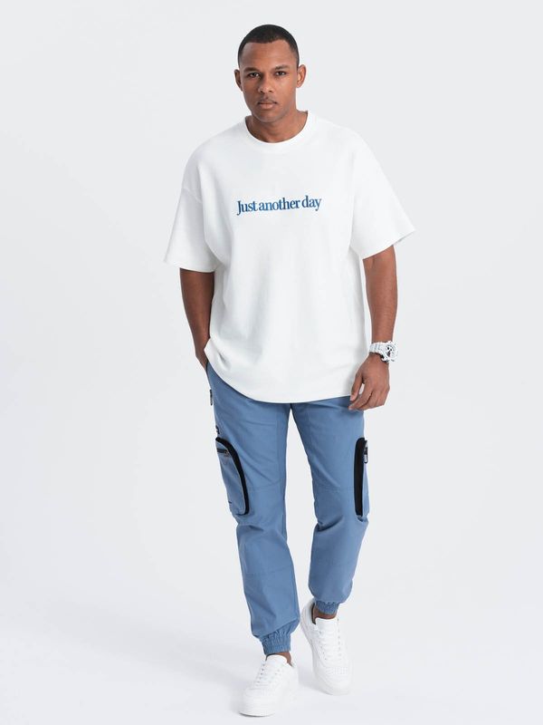 OMBRE MEN'S JOGGER PANTS WITH STAND-OFF AND ZIPPERED CARGO POCKETS - BLUE