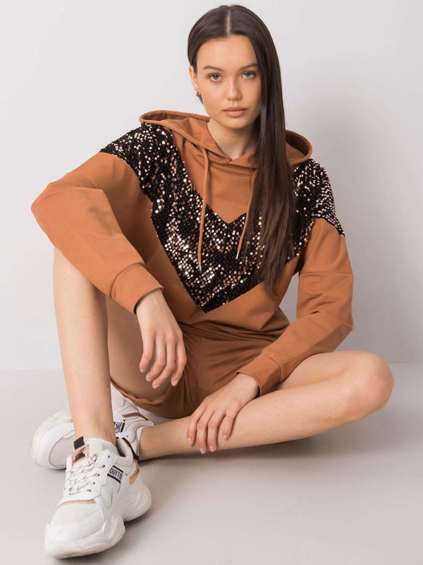 CAMEL WOMEN'S SET WITH SEQUINS