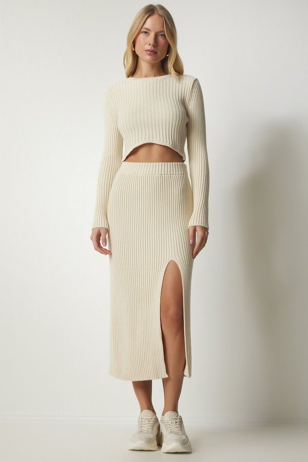 HAPPINESS İSTANBUL WOMEN'S CREAM RIBBED CROP SKIRT KNITWEAR SUIT