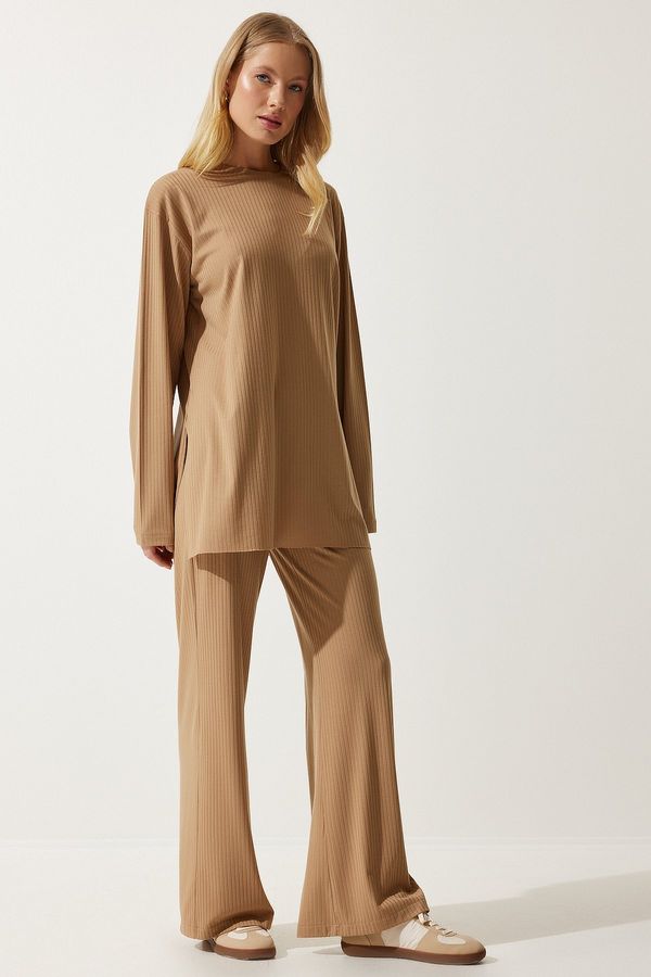 HAPPINESS İSTANBUL WOMEN'S BISCUIT RIBBED KNITTED BLOUSE PANTS SUIT