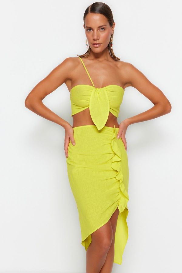 TRENDYOL OIL GREEN WEAVE PLEATED ONE-SHOULDER 100% COTTON BLOUSE AND SKIRT SET