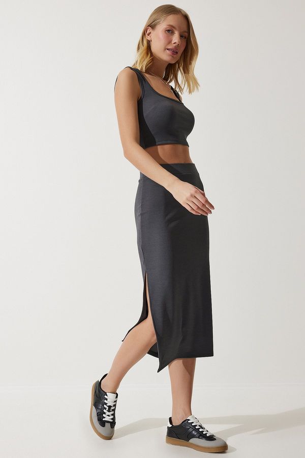 HAPPINESS İSTANBUL WOMEN'S SMOKED STRAPPY CROP PENCIL SKIRT KNITTED SET