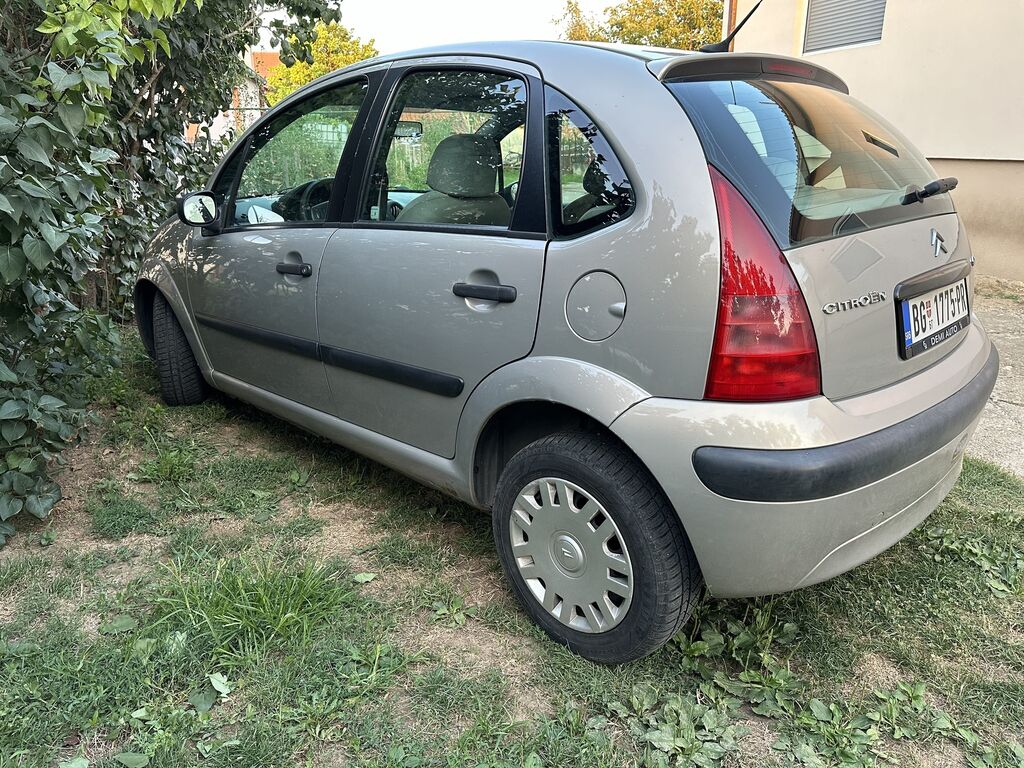 Citroen C3: 0.4 - engine capacity l | 2004 г. 182000 km. Hečbek