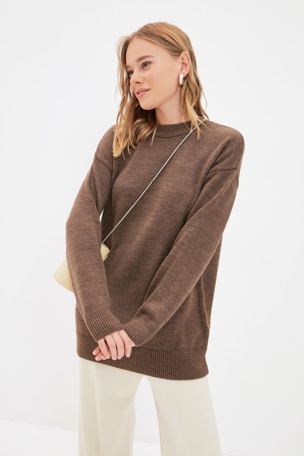 TRENDYOL BROWN STAND-UP COLLAR KNITWEAR SWEATER