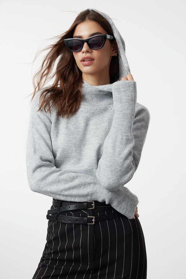 TRENDYOL GRAY HOODED SLEEVE END FINGER-CUT KNITWEAR SWEATER