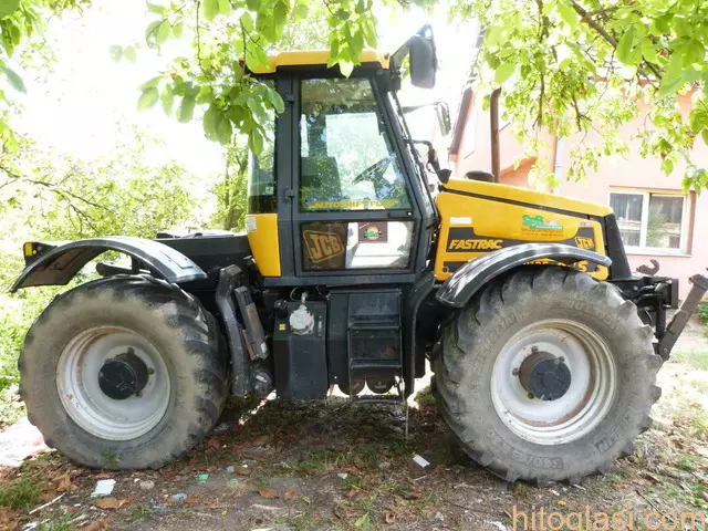 Traktor JCB Fastrac 213 4ws