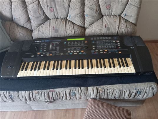 Roland E 86