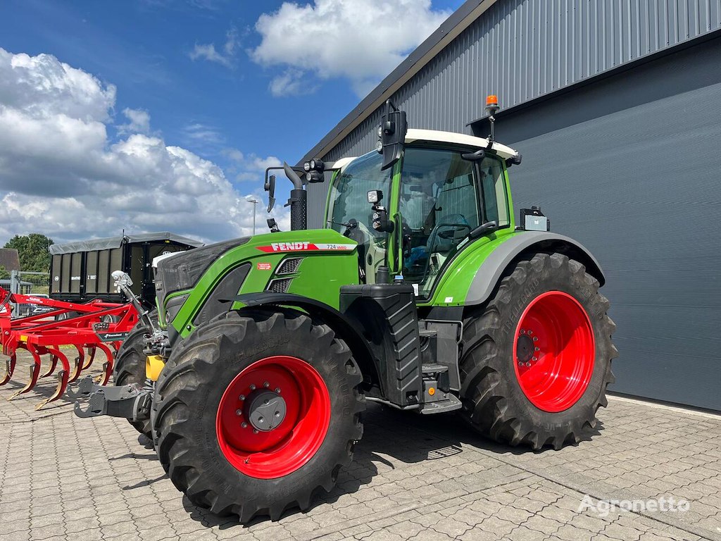 Fendt 724 Vario Gen6 Power+ traktor točkaš