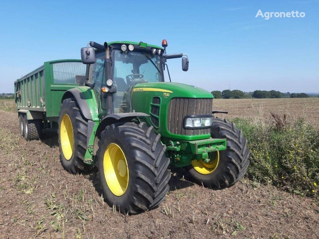 John Deere 7530 traktor točkaš