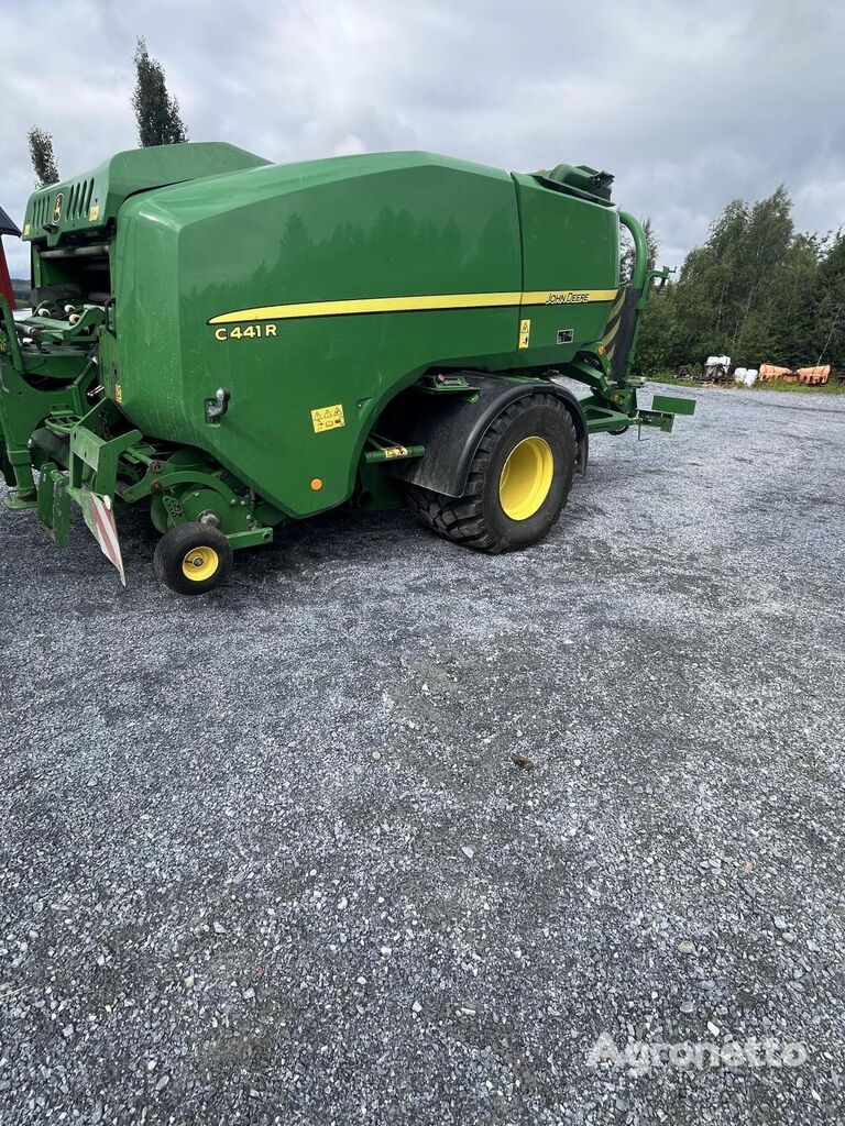 Prodaje se John Deere C441R - Klargjort for salg balirku za okrugle bale na aukciji