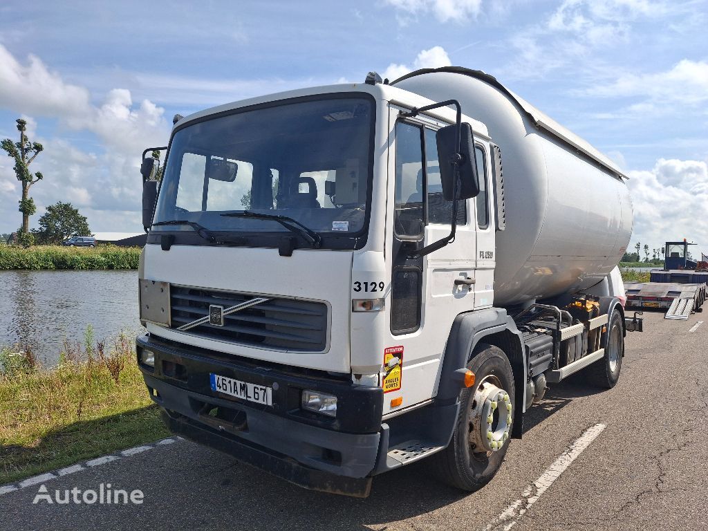 Volvo FL 250 GAS / LPG kamion za transport gasa