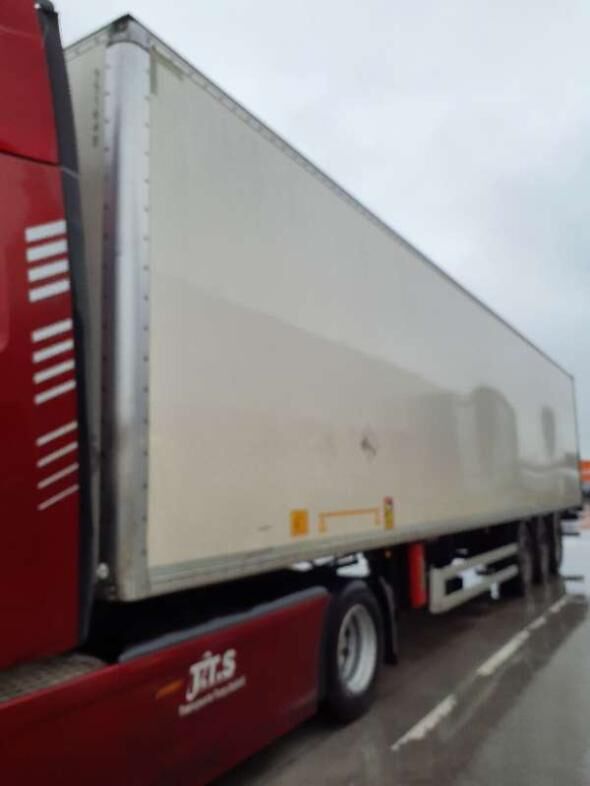 Fruehauf Van Trailer furgon poluprikolica (551648)