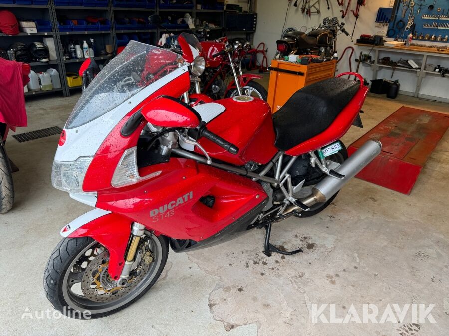 Prodaje se Ducati 996 ST4S motocikl na aukciji