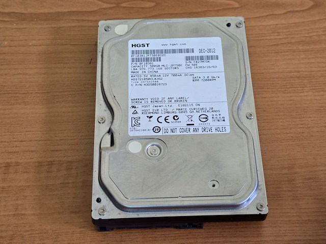 HDD SATA hard disk od 500 GB za PC HGST