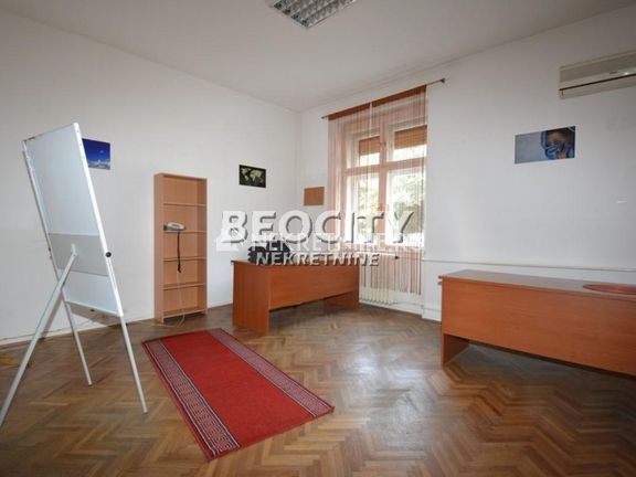 Voždovac, Autokomanda, Ustanička, 3.0, 79m2, 184000EUR