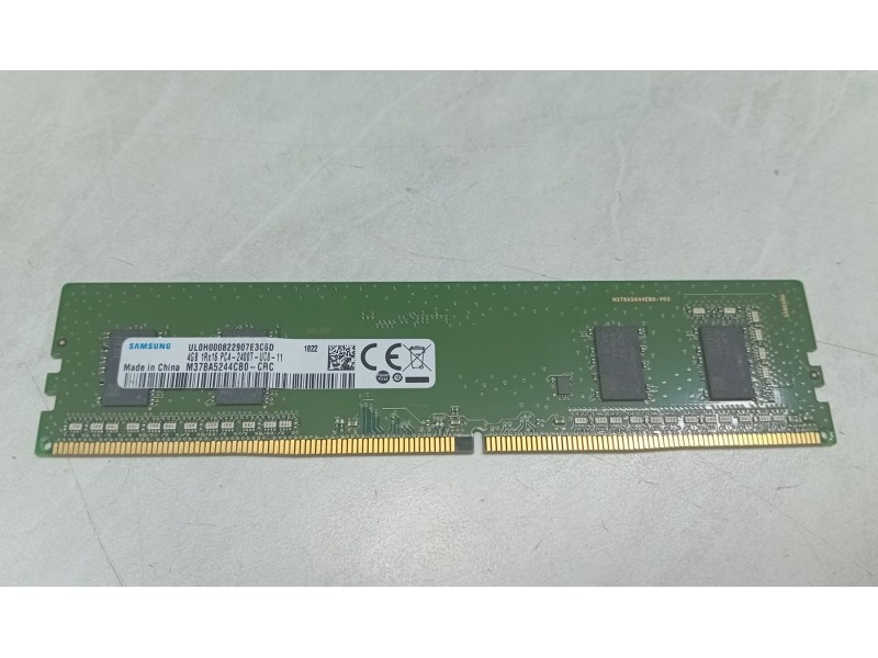 ddr4 4gb samsung 2400mhz ispravna