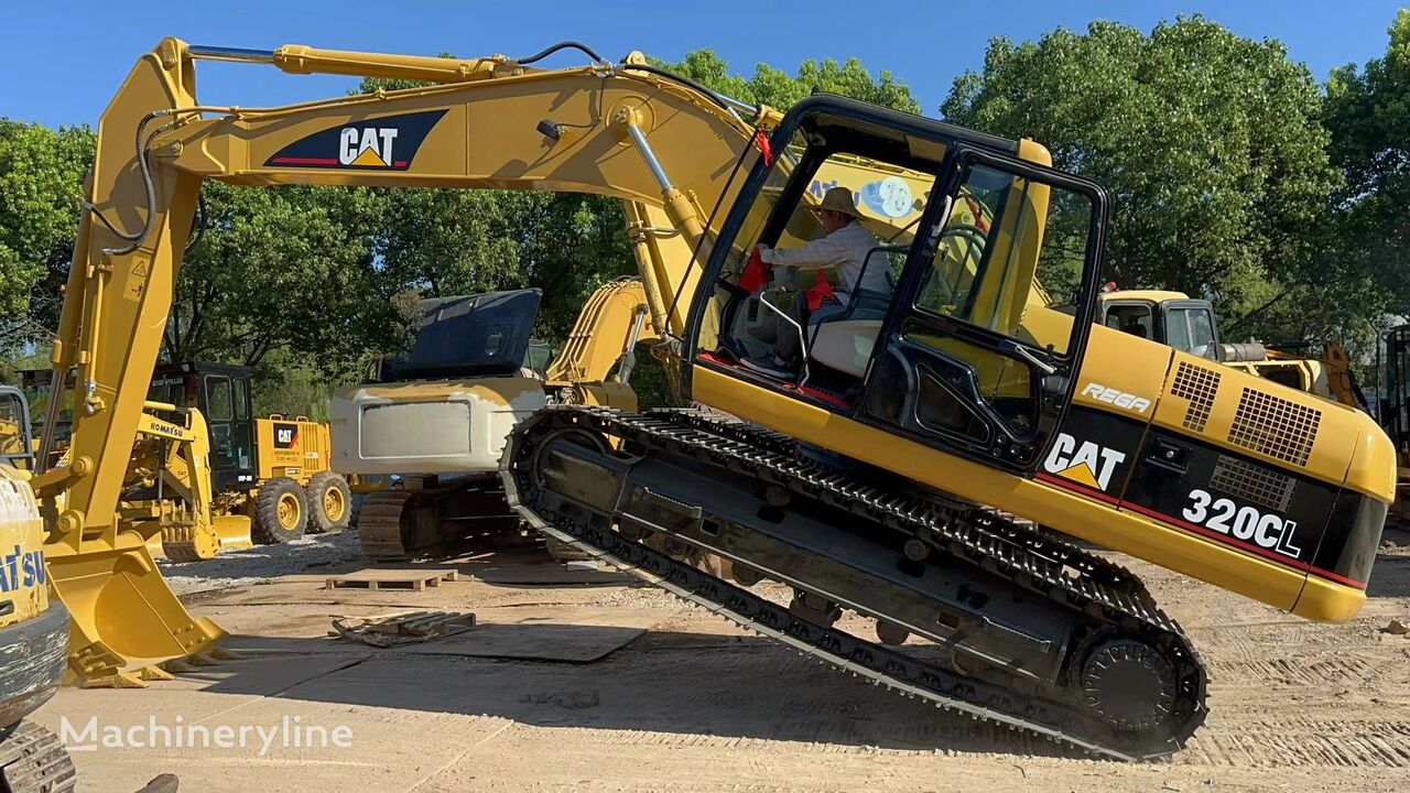 Caterpillar 320CL bager guseničar