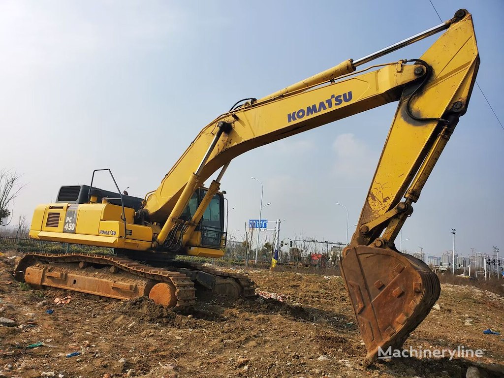 Komatsu PC450 bager guseničar