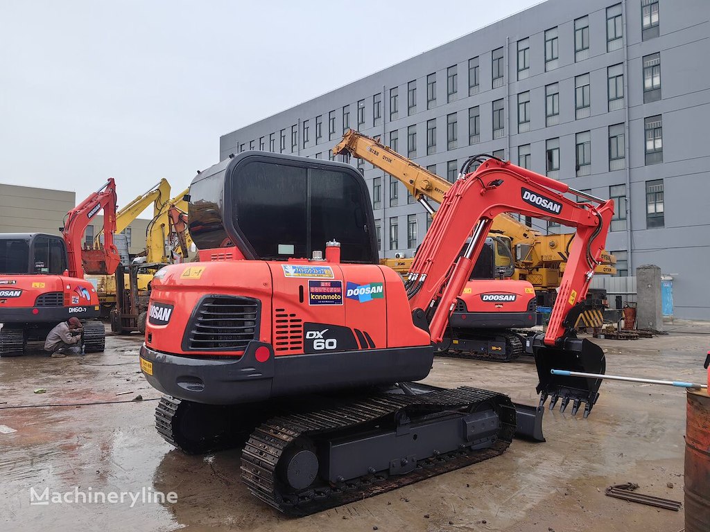 Doosan DX60 mini bager