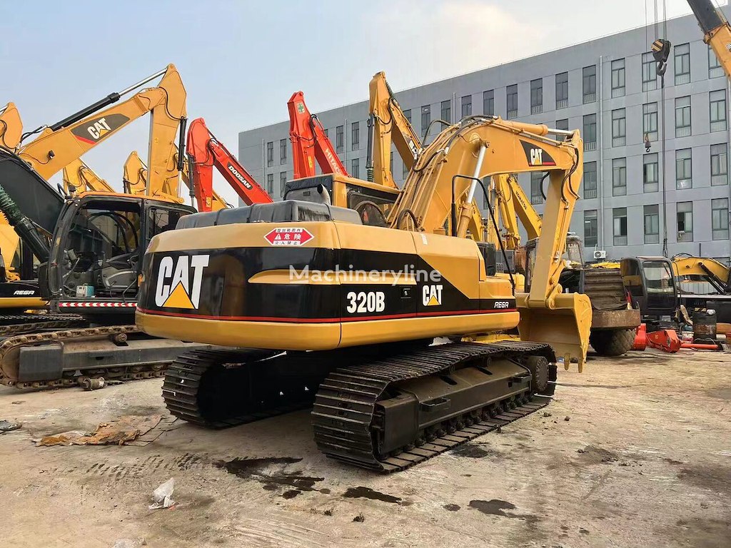 Caterpillar 320B bager guseničar