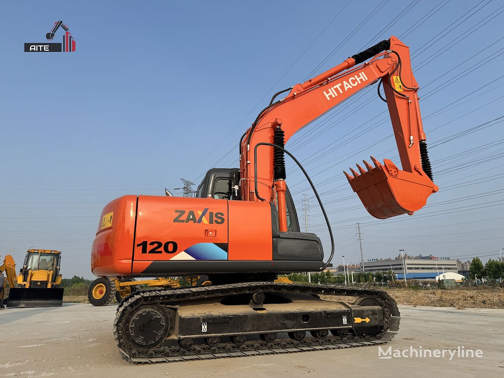 Hitachi ZX120 bager guseničar