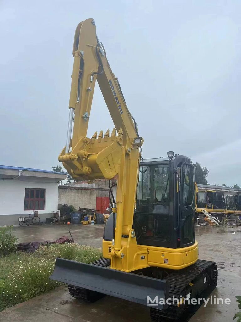 Komatsu PC35MR mini bager