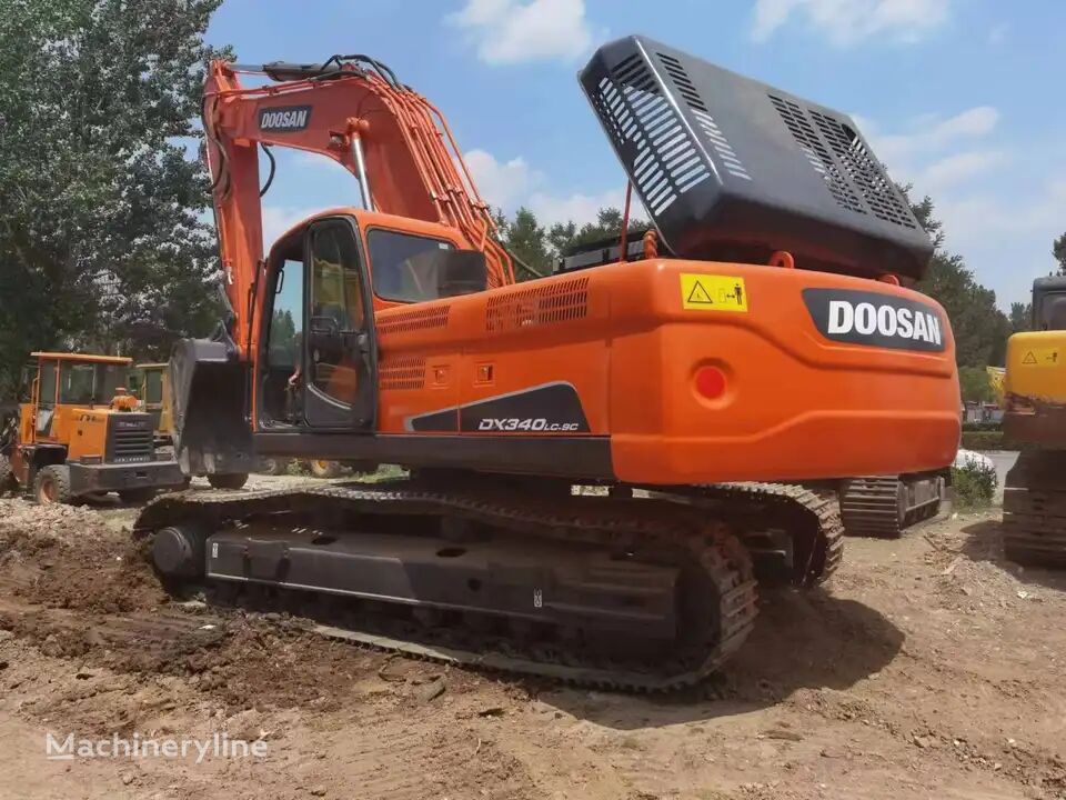 Doosan DX340 bager guseničar