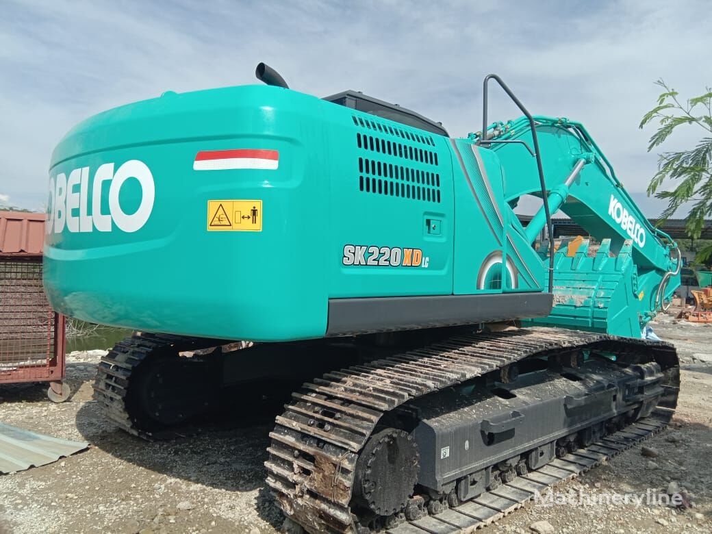 Novi Kobelco SK220XD LC bager guseničar