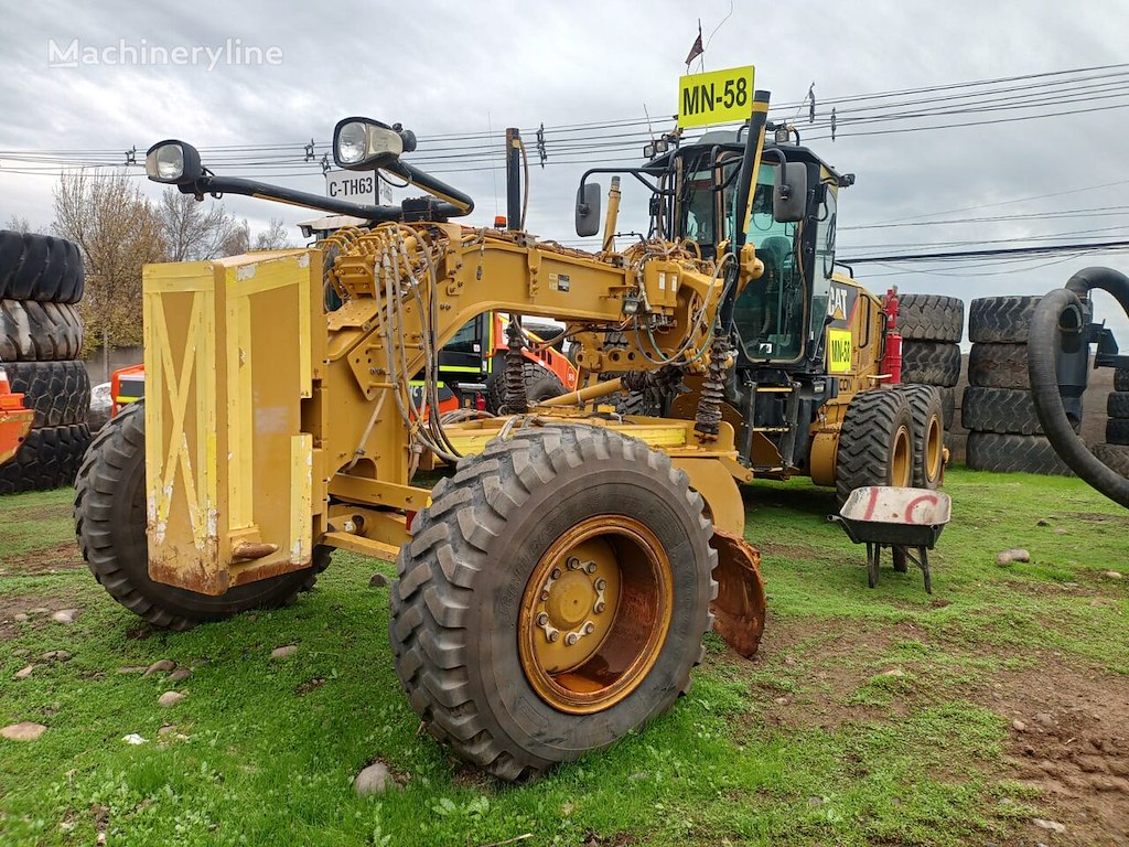 Caterpillar 140M grejder