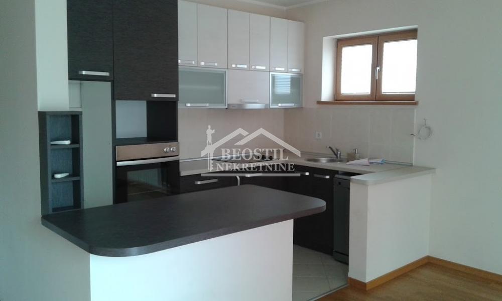 Savski Venac - Dedinje - 4.0 ID#21760 1.300 €