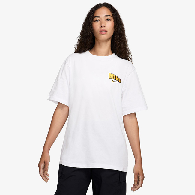 Nike Sportswear Women’s T-Shirt