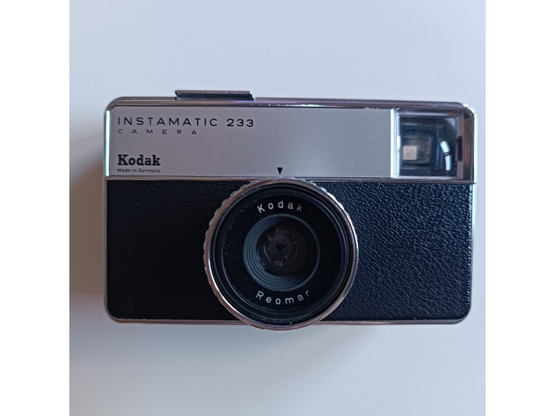 Kodak Instamatic 233