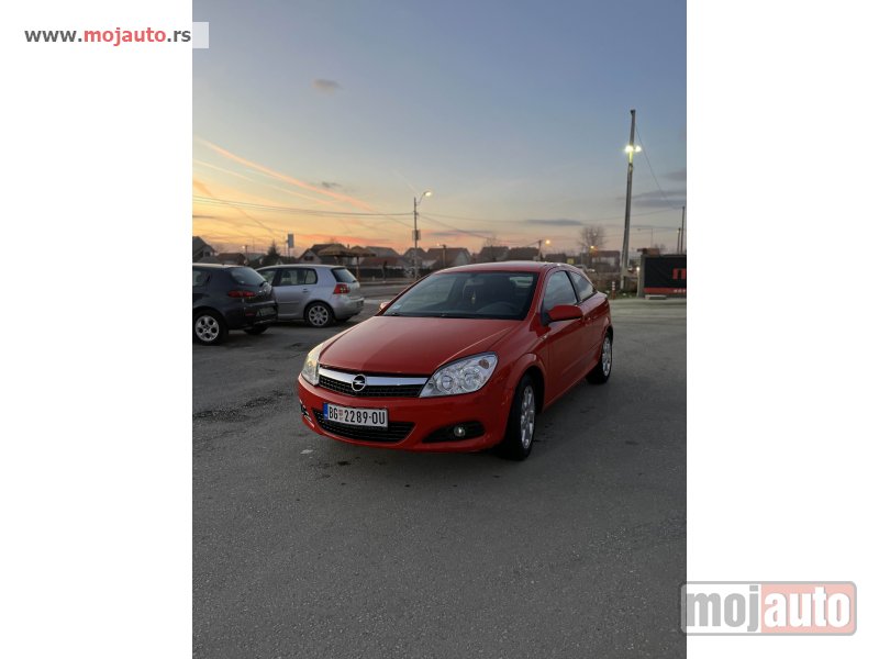 Opel Astra H GTC