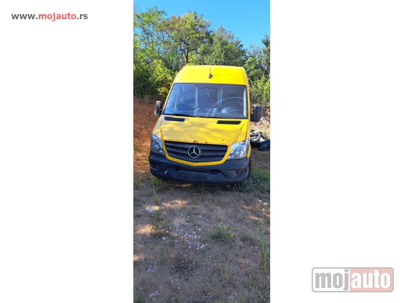 Delovi za Mercedes Sprinter W906